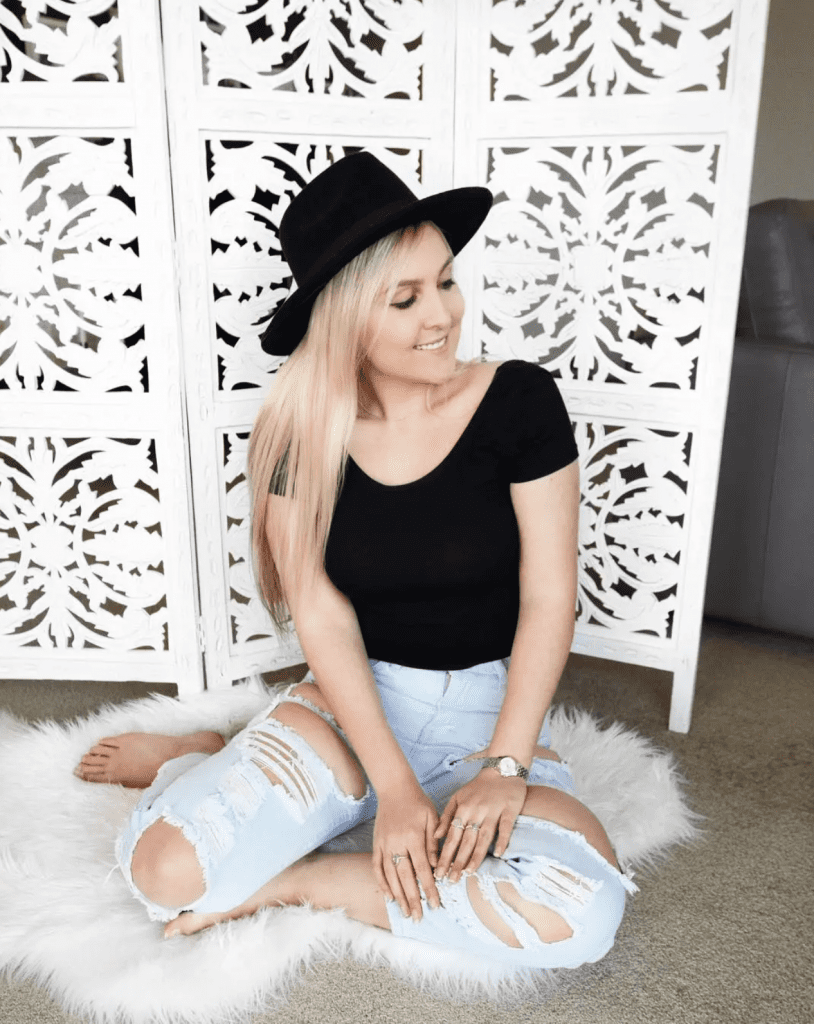 Alex Moulden balancing fashion and food together. – Creatorshala ...