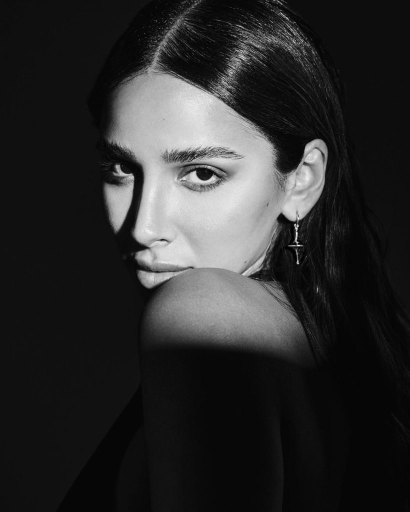 The definition of beauty and elegance: Hala Abdullah – Creatorshala ...